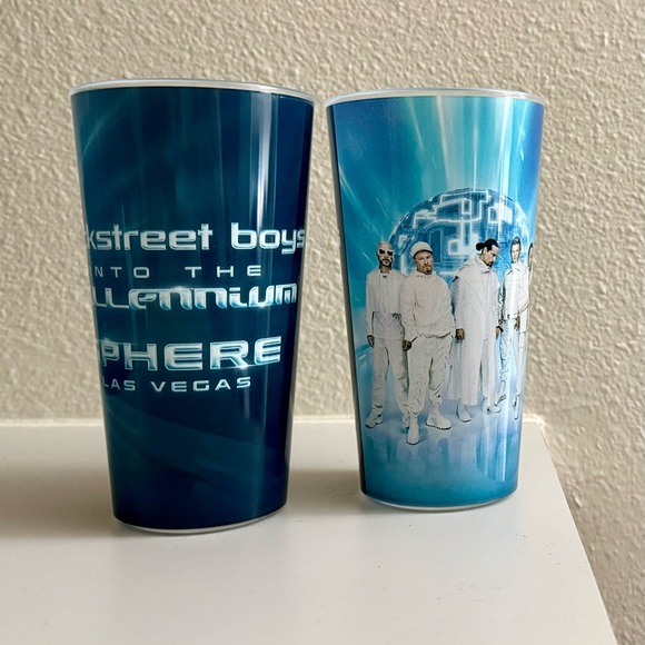 Dining | Bsb Backstreet Boys Sphere Into The Millennium Residency Cup ...